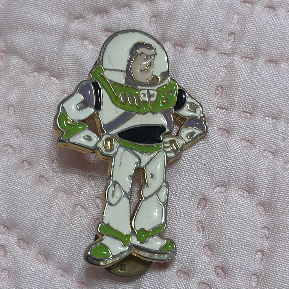 Disney Vintage Buzz Lightyear Pin - Gem